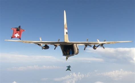 HSE High Speed Exit Flare Skydivemag