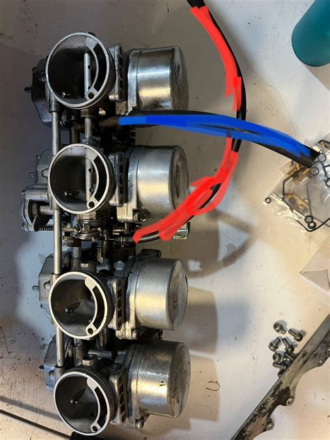 CB750 DOHC Carb question, where does blue go, and where does red go? : r/HondaCB