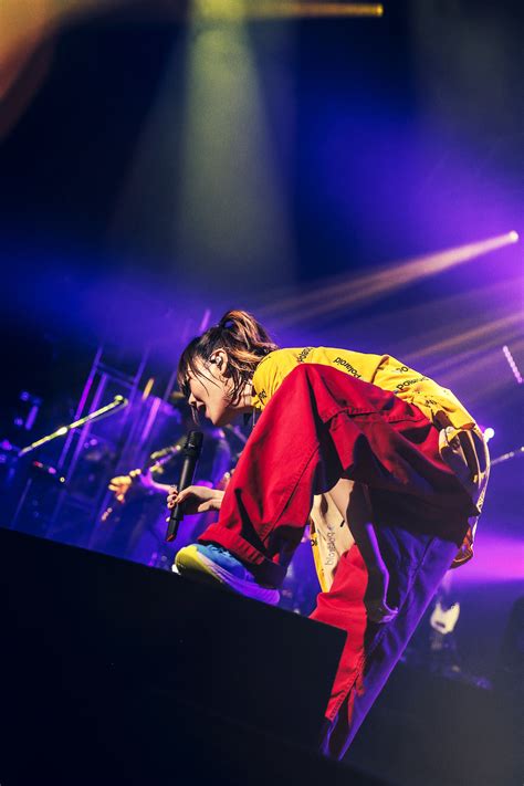 aiko『Love Like Rock Limited vol.2』Zepp Hanedaレポ その場限りのステージを最大限に楽しむ極上エンターテインメント - Real Sound｜リアルサウンド