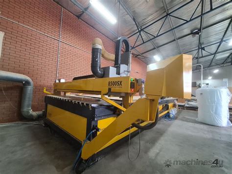 Used 2011 Advanced Robotic Technology Flatbed Cnc Router Flatbed