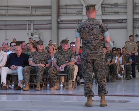 DVIDS - Images - VMX-1 Change of Command [Image 7 of 7]