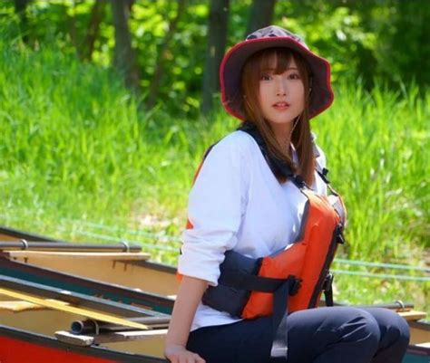 Asian Sirens · Risa Rise Risarise