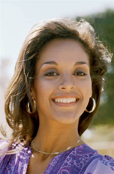 30 Beautiful Photos Of Jayne Kennedy In The 1970s And 80s ~ Vintage