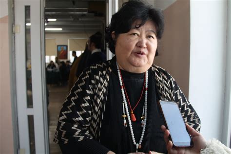 Яруу найргаар аргадаж бичсэн “Монгол наадам”