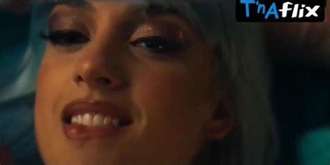 Maria De Nati Breasts Scene In Nacho Tnaflix Com