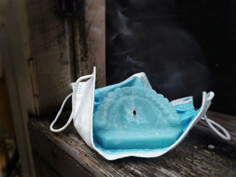 В объятиях эпидемии Свеча Аромат Свечи ручной работы