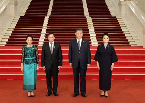 Си Цзиньпин призвал стремиться к следующему золотому десятилетию