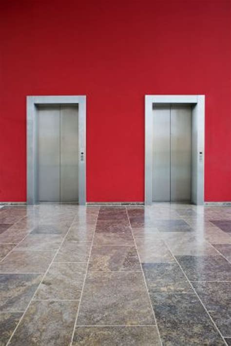 Office Workers Face Sex Segregated Elevators The Forward