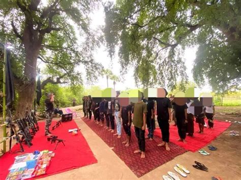 မြင်းမူ၊ ထီးဆောင်းလမ်းဆုံ၌ တပ်စွဲထားသော စစ်တပ်ကို တိုက်ခိုက်မှု စစ်သား