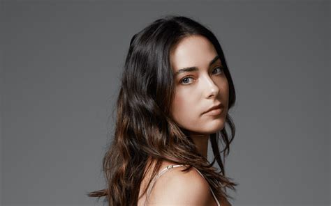 Ncis Origins Sets Mariel Molino To Join Austin Stowell In Cbs