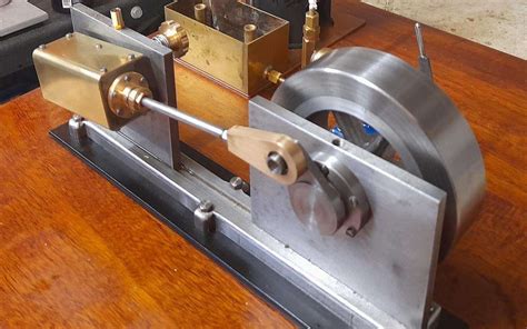 Oscillating Engine On Steam Glue Oscillating Engine On Steam Glue