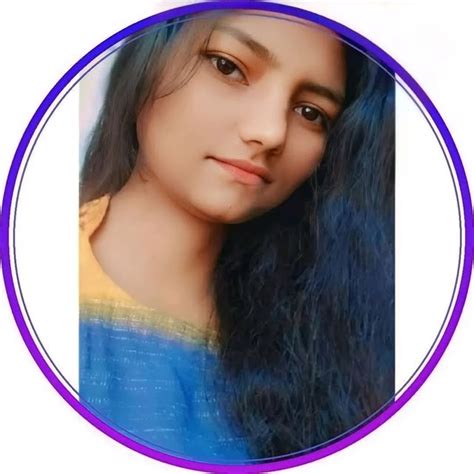 ᴍɪɴᴀᴋꜱʜɪ ᴛʜᴀᴋᴜʀ ᴇɴᴛʀᴇᴘʀᴇɴᴇᴜʀ minakshi thakur on Threads