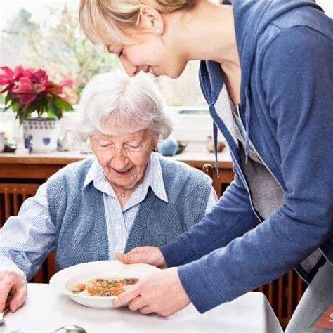 група за помош на стари лица дечиња и помош во домаќинство ш на стари лица Facebook