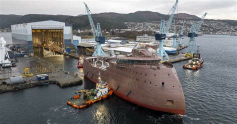 Bernhard Schulte Offshore Bygg Nr 320 And 321 Ved Ulstein Verft