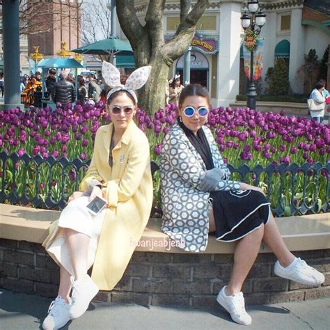 หวานเจี๊ยบ ผู้จัดการชมพู่ แต่งตัวจัดเต็ม