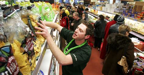 Trader Joes Details Plans For Reducing Use Of Plastic