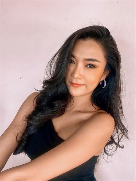 High Class Escort Call Me Makati