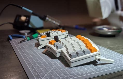 My First Ergo Keebio Iris Rev4 Rergomechkeyboards