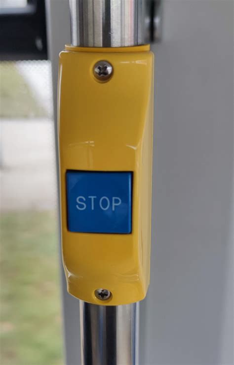 I Fucking Love Pressing This Button So Much R Evilautism