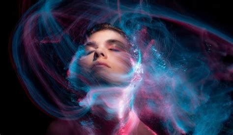 5 Ways To Strengthen Your Aura And Ward Off Negative Energy Spiritual Insights