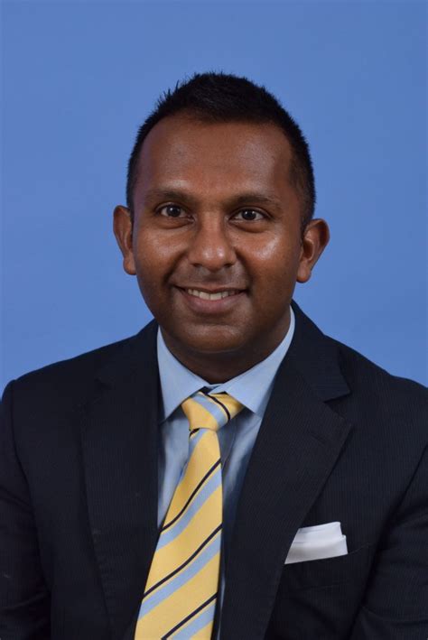 Mr Aruna Munasinghe Consultant Surgeon One Hatfield Hospital