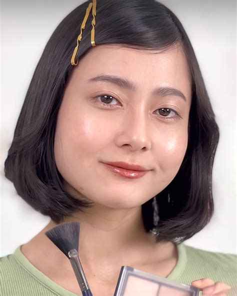 やわらかな血色と、肌に溶け込むツヤでつくるーヌードローズメイク Didion