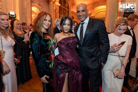 Sex And The City Stars Daughter Makes Glittering Debutantes Ball Debut