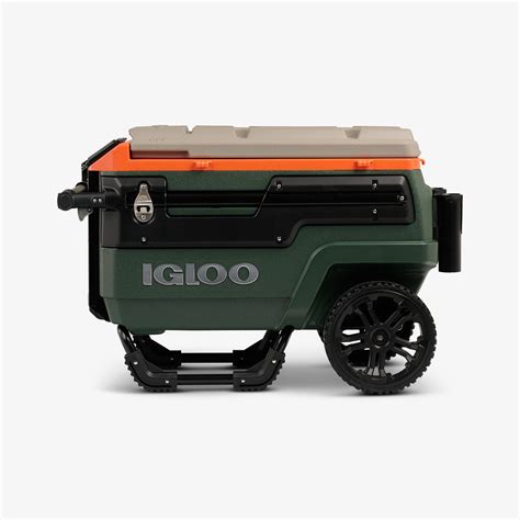 Igloo And Minecraft Build Two Exclusive Cooler And Drinkware Collectio Igloo