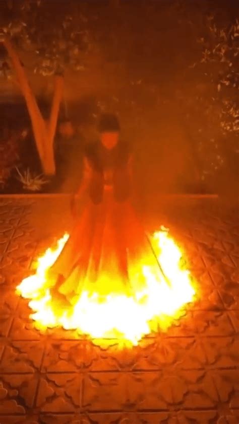 A Persian Girl Performing A Fiery Traditional Sama Dance Frickin