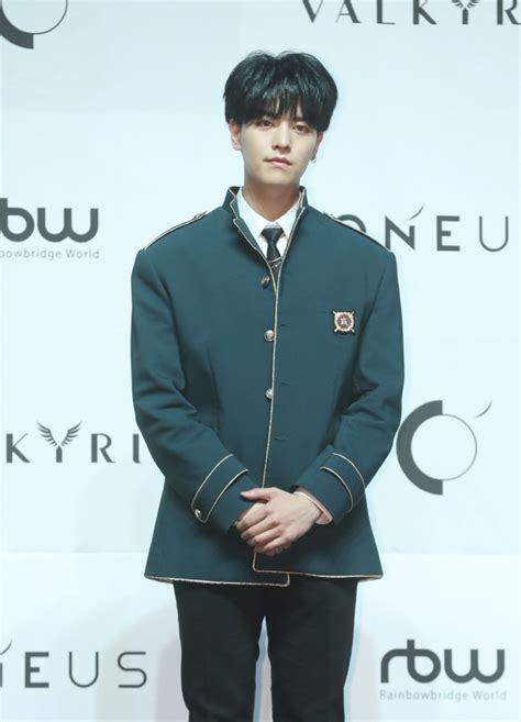 남자 아이돌 사생활 폭로글 또 터졌다… 전 연인 협박 의혹 머니s