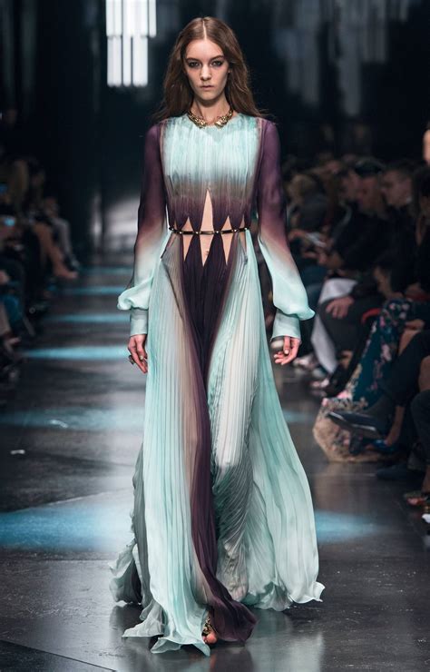 ROBERTO CAVALLI FALL WINTER 2015-16 WOMEN’S COLLECTION | The Skinny Beep