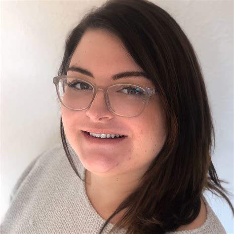 Mona Wilhelm Operations Manager Ipartment Gmbh Xing