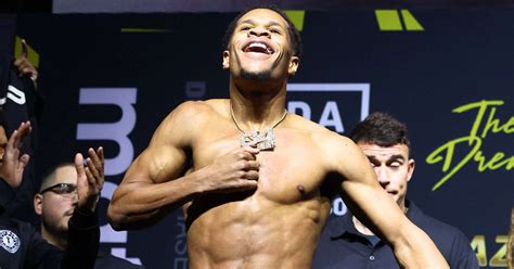 Terence Crawford Announces New Date And Location Of Canelo Fight After