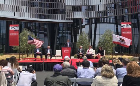 Eli Lilly Unveils Expanded 90m Biotechnology Center Connect Cre