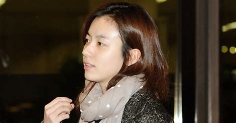 [t포토] 한효주 12일 무사 귀국 놀란 가슴 쓸어내리며