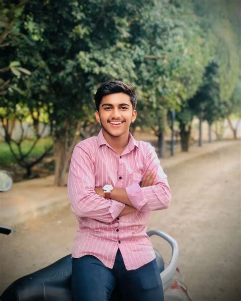 Sarthak Amol Tathe 🤴 Sarthak Tathe 8899 • Instagram Photos And Videos