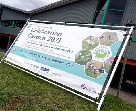 2m Wide High Quality Banner Frame And Printed Pvc Banners Uk