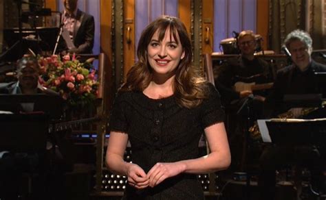 SNL Scorecard Dakota Johnson Hosts An Understandable Letdown