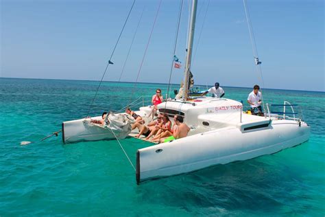 Sailing Catamaran Sirius Tours At Catherine Fletcher Blog