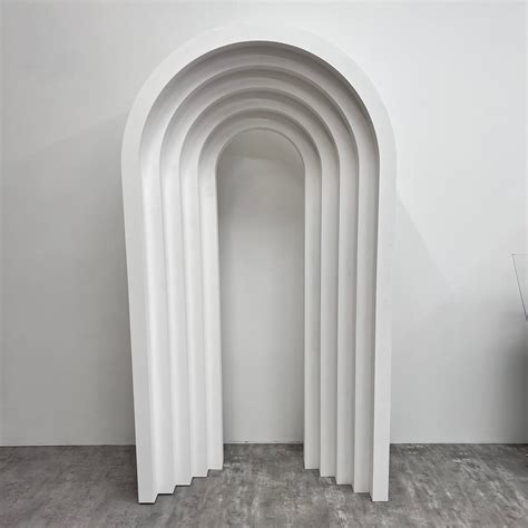 Slim Layered 3d Arch