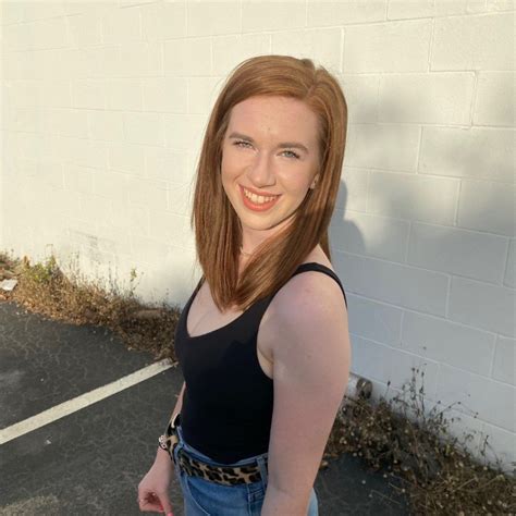 Shea T Shea Townley Snapchat Stories Spotlight And Lenses