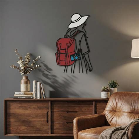 Arte De Parede Em Metal Com Menina Viajante Decoração De Parede Com Mochila Escultura Moderna