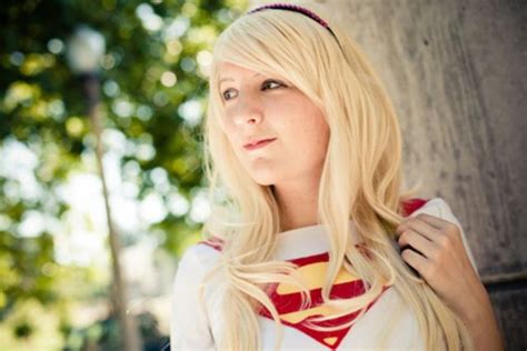 Cute Girls In Sexy Supergirl Costumes Pics Izispicy Com