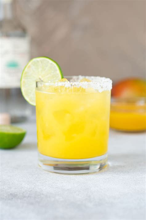 Easy Mango Margarita Chili Lime Mango Margaritas