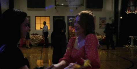 Walker Violet Brinson Gif Walker Violet Brinson Stella Walker Discover Share Gifs