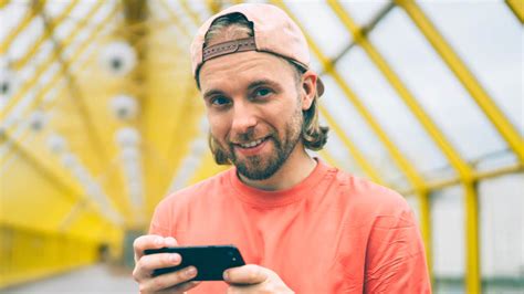 20 Technology Rules Smart Couples Institute From Day One So They Can Stay In Love Forever