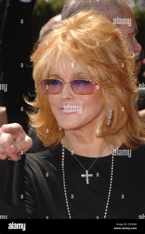 Ann Margret At Arrivals For 2010 Creative Arts Emmy Awards Nokia