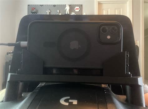 Logitech G923 Iphone 11 Mount For Hud By Coolbruh Download Free Stl