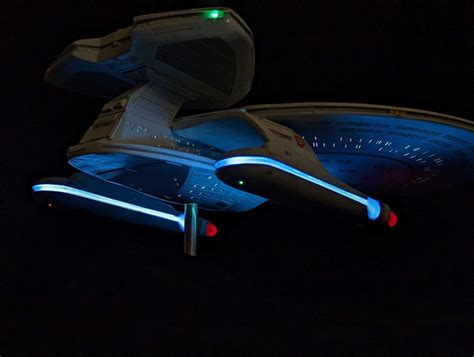 Pin By Gary Saenz On Star Trek Star Trek Starships Star Trek Ships