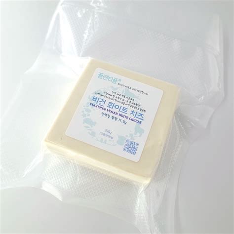 플랜티풀® 2024햇밀 100 곡우 호밀로 만든 사워도우 호밀 씨앗 크래커‘를 드립니다 플랜티풀의 스테디셀러인 사워도우 호밀 씨앗 크래커‘는 독일산 유기농 통호